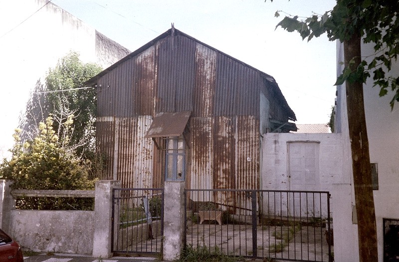 CASA FAMILIAR VILLA MARTELLI :: Vicente López :: Archivo histórico digital