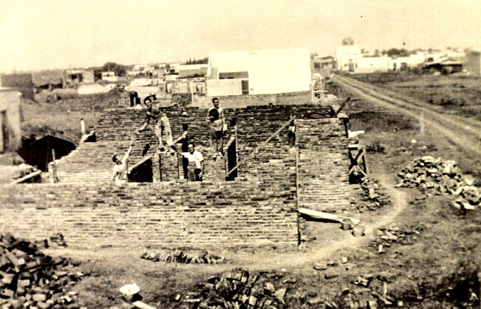 EDIFICACIÓN EN VILLA MARTELLI :: Vicente López :: Archivo histórico digital