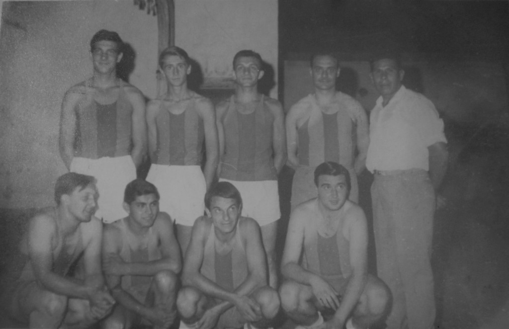 CLUB HURACÁN VILLA MARTELLI :: Vicente López :: Archivo histórico digital