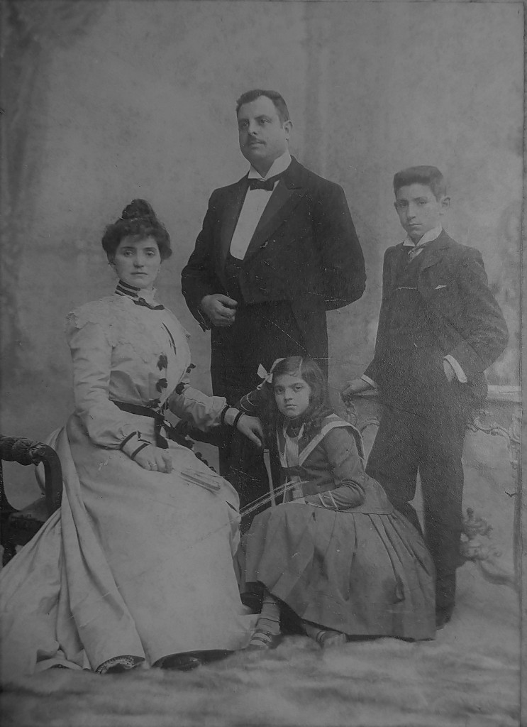 Familia Ferrer :: Vicente López :: Archivo histórico digital